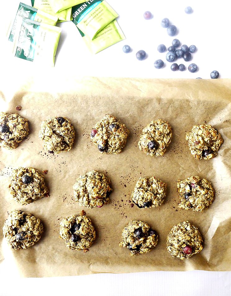 blueberry and acai tea cookies 1 adjusted